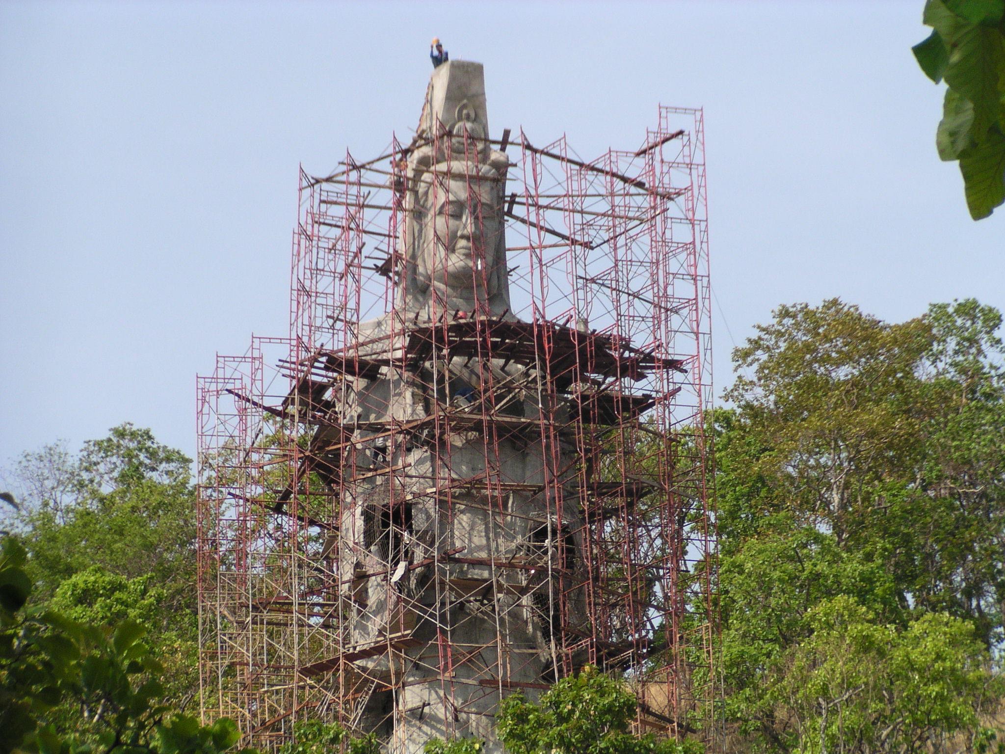 Quan Am Statue – ZENSTYL